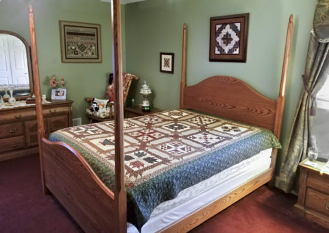 Cathedral Arch Poster Bed | Georges Furniture | Lancaster County, PA